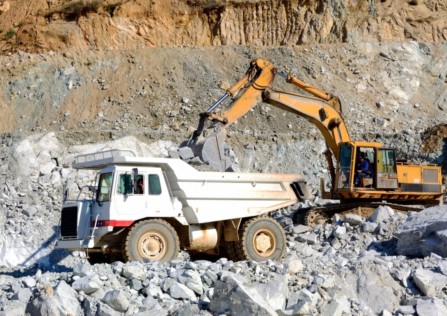 Menjaga Keselamatan dan Kualitas Proyek dengan Geotechnical Safety ...